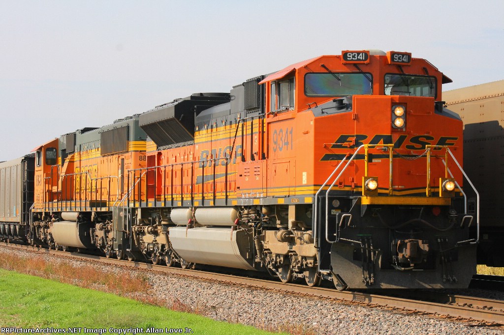 BNSF 9341 east